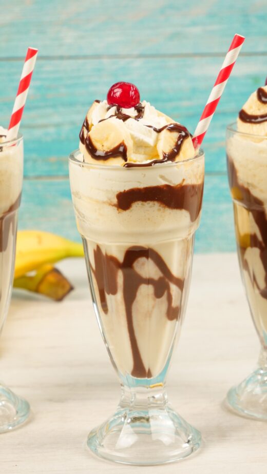 Leckeres Banana Split Milkshake Rezept - amerikanisch-kochen.de